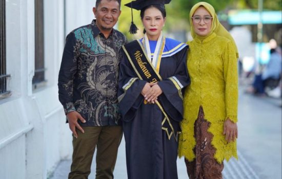 Viral: Pemasangan Baliho Bacaleg NasDem di Maluku Utara Pakai Ritual – HalmaheraPost.com: Cerdas ...